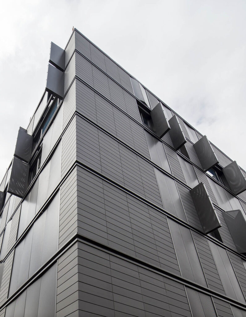 Edificio Unico • Hunter Douglas Architectural