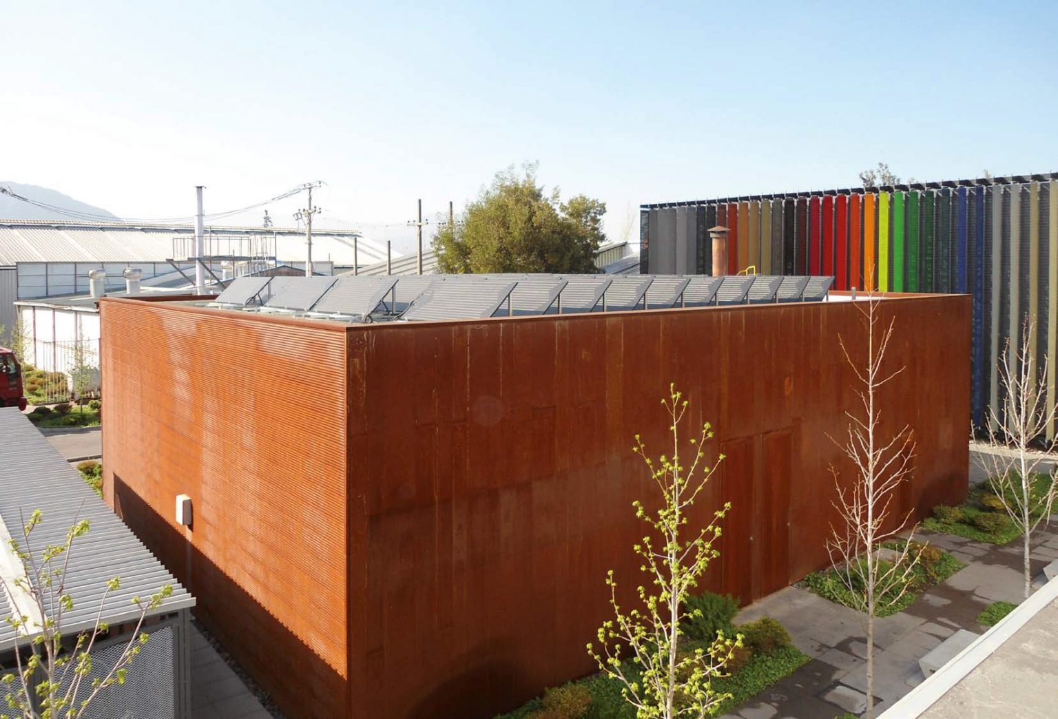 Certificación de energía renovable de Enel • Hunter Douglas